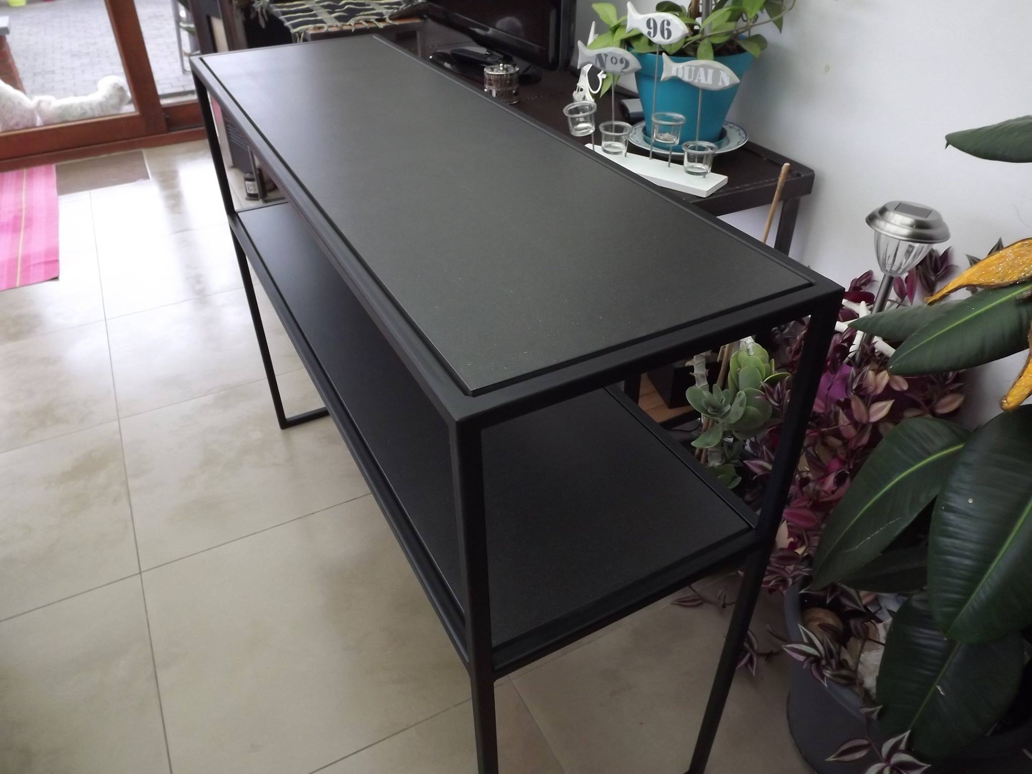 Consoles - DCIS Design